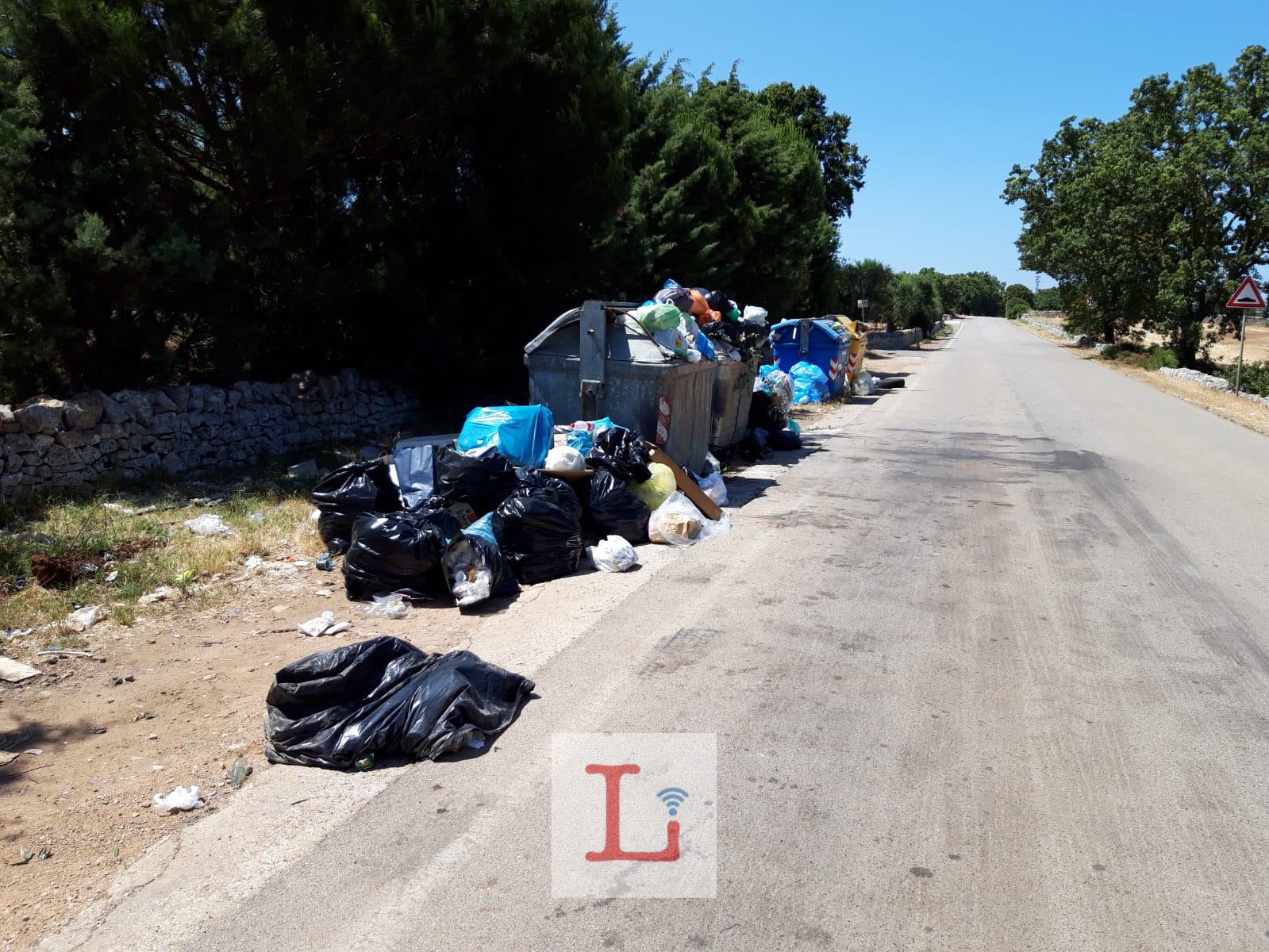 Smaltimento illecito di rifiuti nelle campagne, scattano 4 denunce Smaltimento illecito di rifiuti nelle campagne, scattano 4 denunce