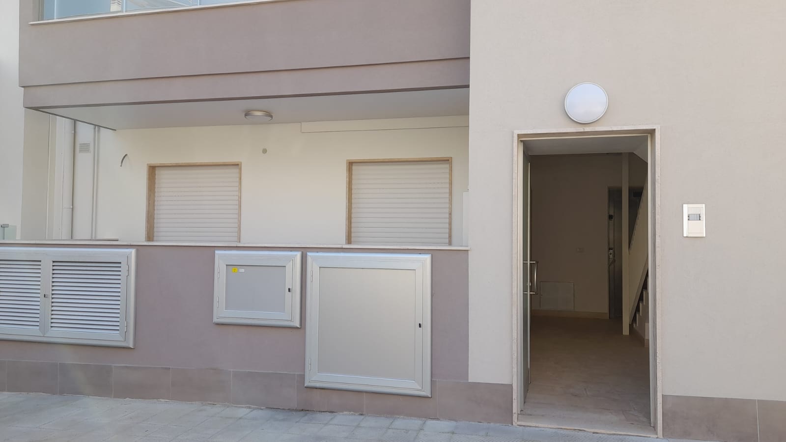 Monopoli, consegnati 2 appartamenti di edilizia residenziale pubblica ... Monopoli, consegnati 2 appartamenti di edilizia residenziale pubblica ...